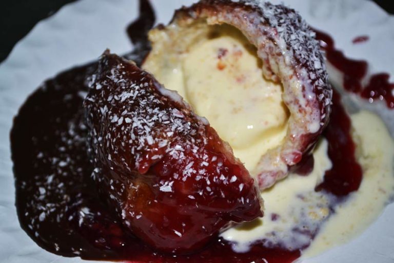 Pohovani sladoled s prelivom od čokolade i maline (originalni recept ...